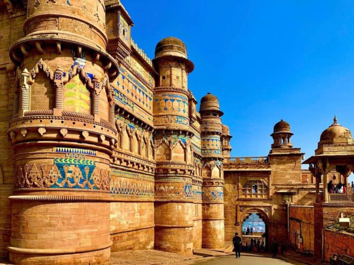 Gwalior Fort: History, Images, Timings & Interesting Facts - TSG